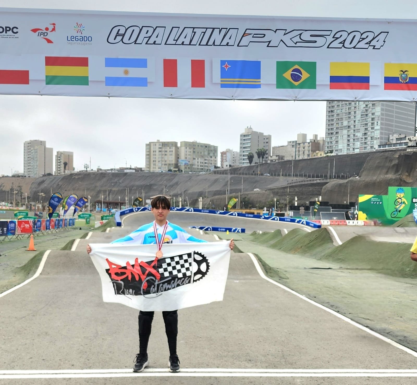 Valentín Fernández se encuentra compitiendo en el Panamericano y el ...